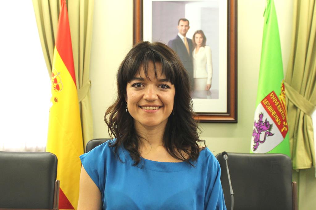 María Fernández Raga será desde mañana la nueva 'Maestra de Ceremonias ...
