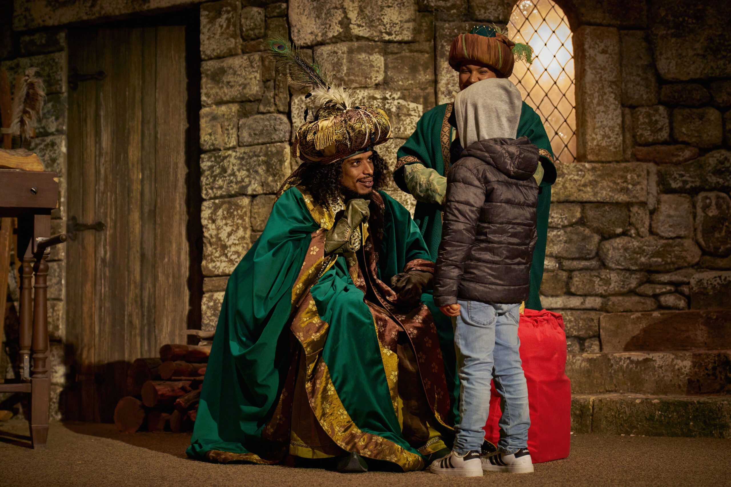 Puy du Fou ofrece cabalgata de Reyes y chocolate con roscón para ...