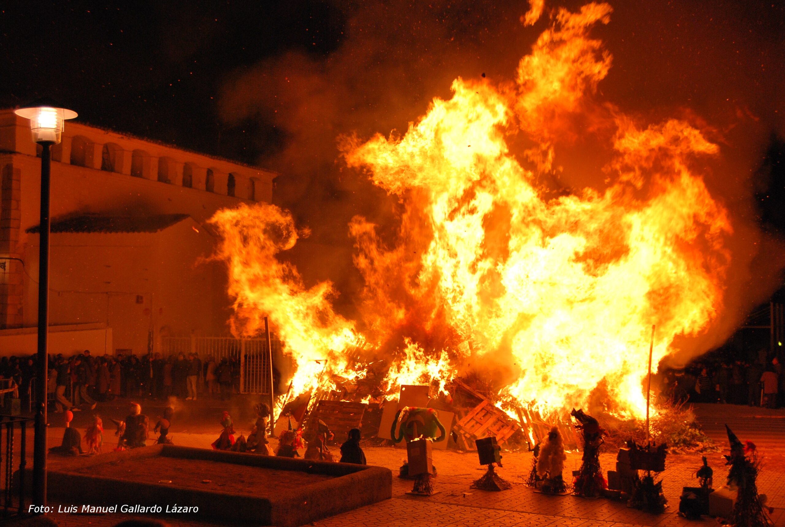 Una tradición de luz y fuego... ¡Bienvenidos a las Candelas!